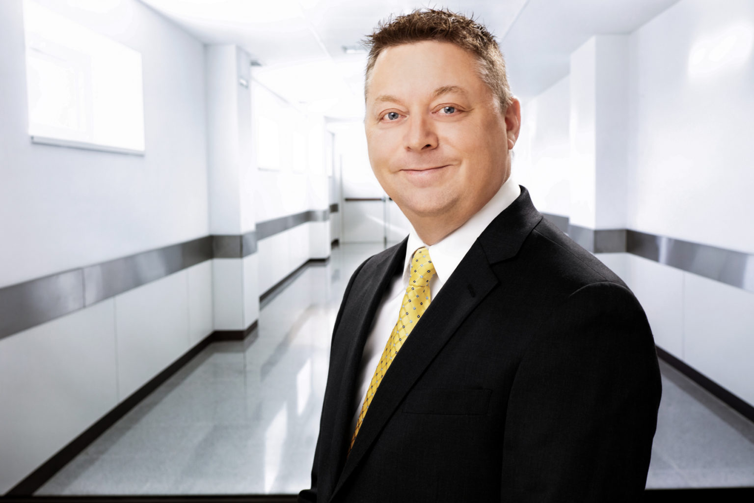 Meet John Schneider – Spine & Pain Physician's Surgery Center